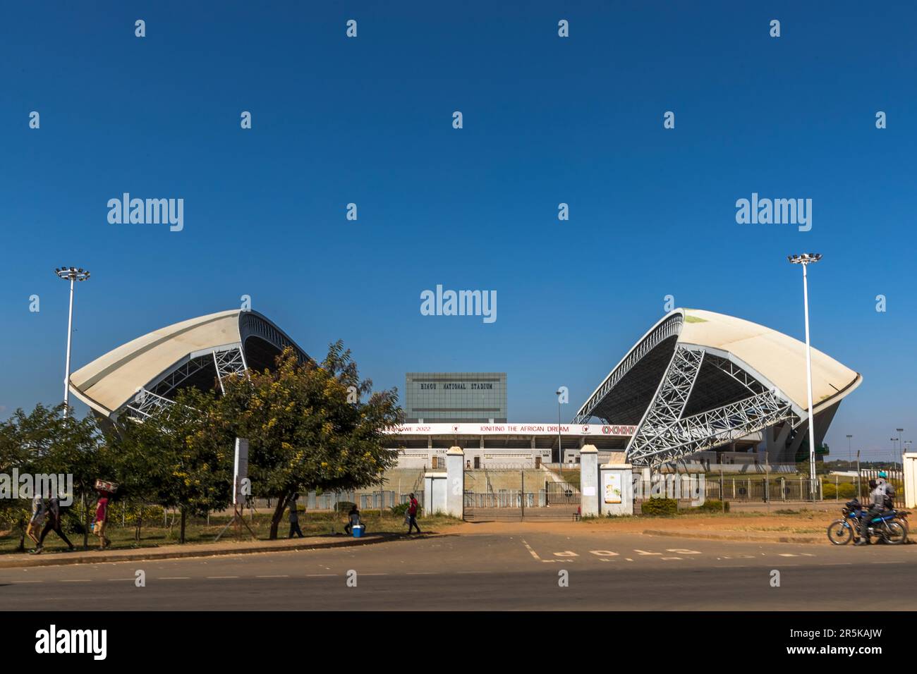 100 capacity venue hi-res stock photography and images - Alamy