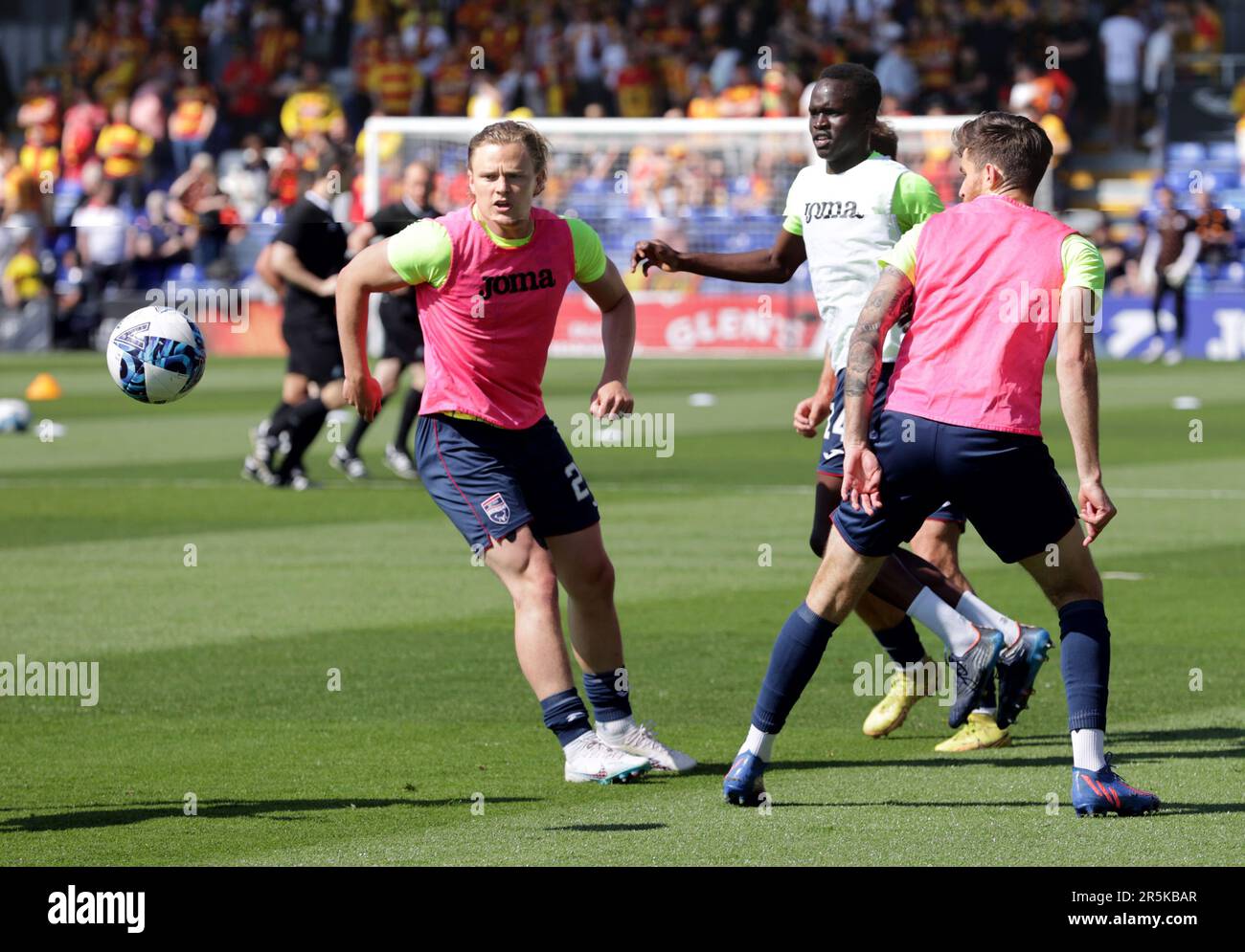 Ross County players warming up ahead of the cinch Premiership second ...