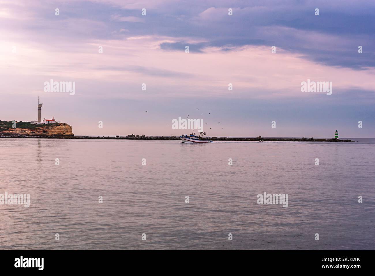 Punta do altar hi-res stock photography and images - Alamy
