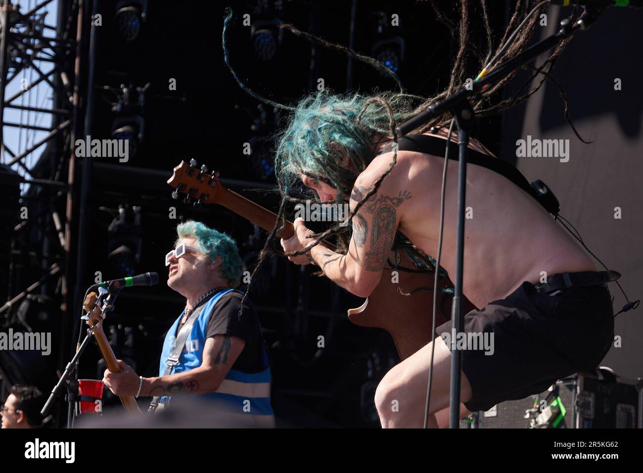04 June 2023, Rhineland-Palatinate, Nürburg: Singer Mike Burkett(r) and ...