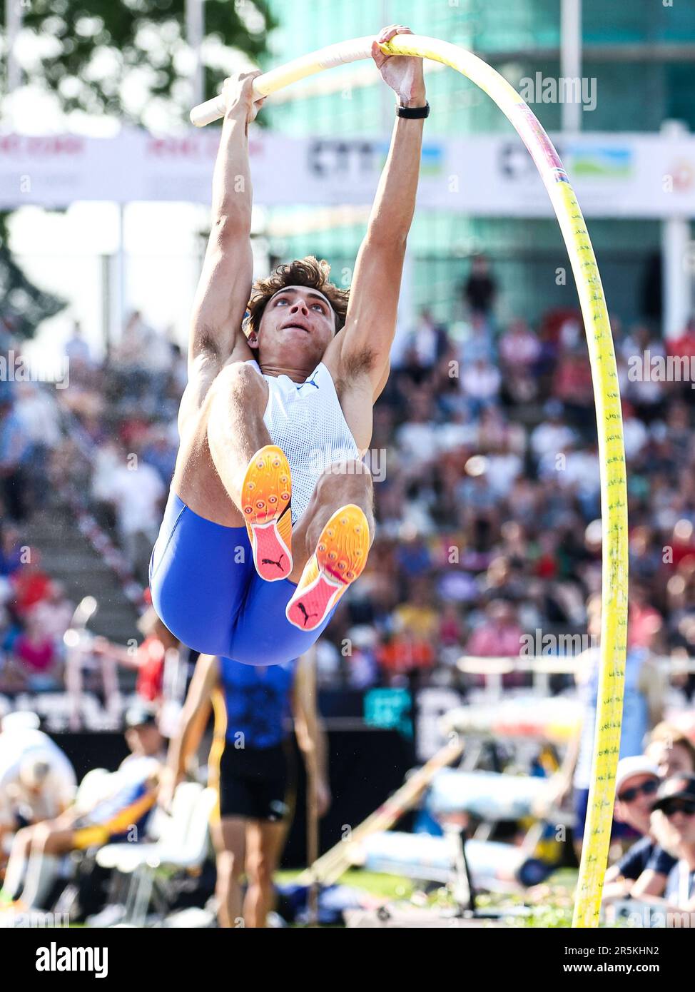 HENGELO - Armand Duplantis in action during the pole vault at the 42nd ...