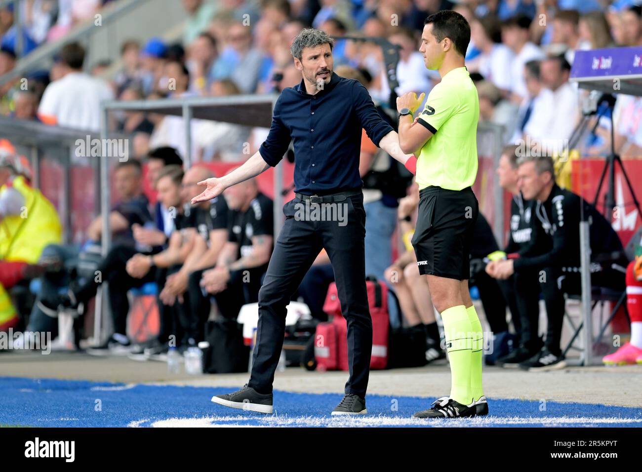 GENK - Royal Antwerp FC trainer coach Mark van Bommel during the ...