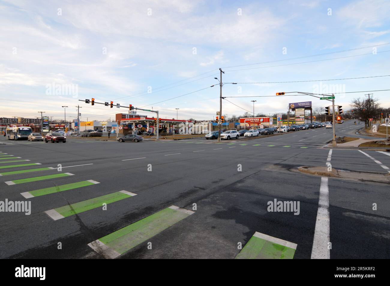 Intersection of Wyse Road, Nantucket Avenue and the Macdonald Bridge in ...