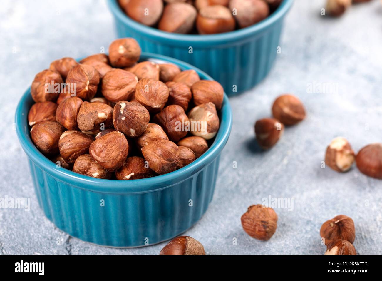 Pile hazelnuts hi-res stock photography and images - Alamy