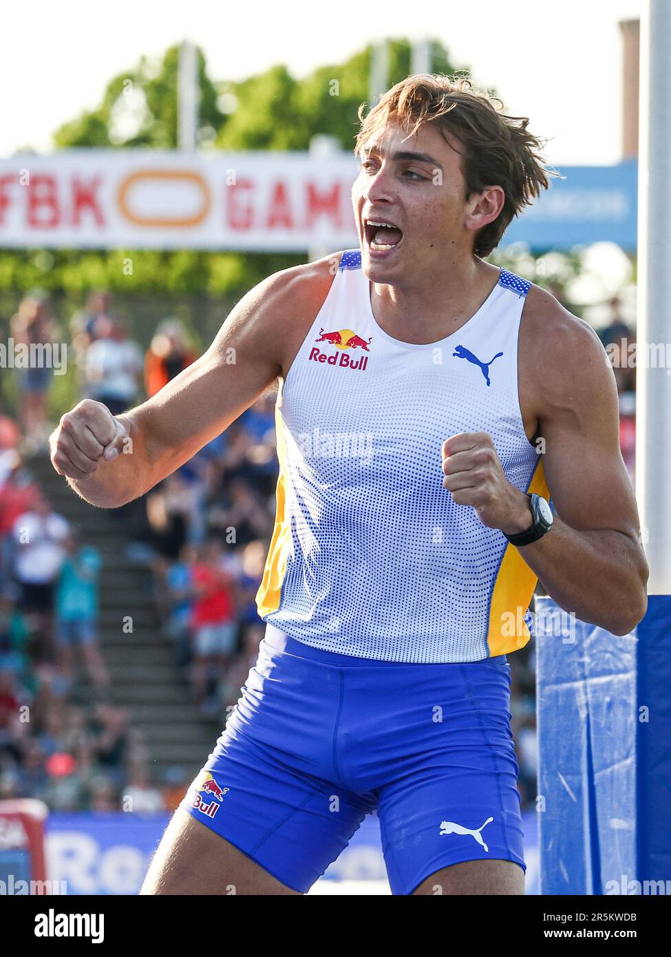 HENGELO - Armand Duplantis in action during the pole vault at the 42nd ...