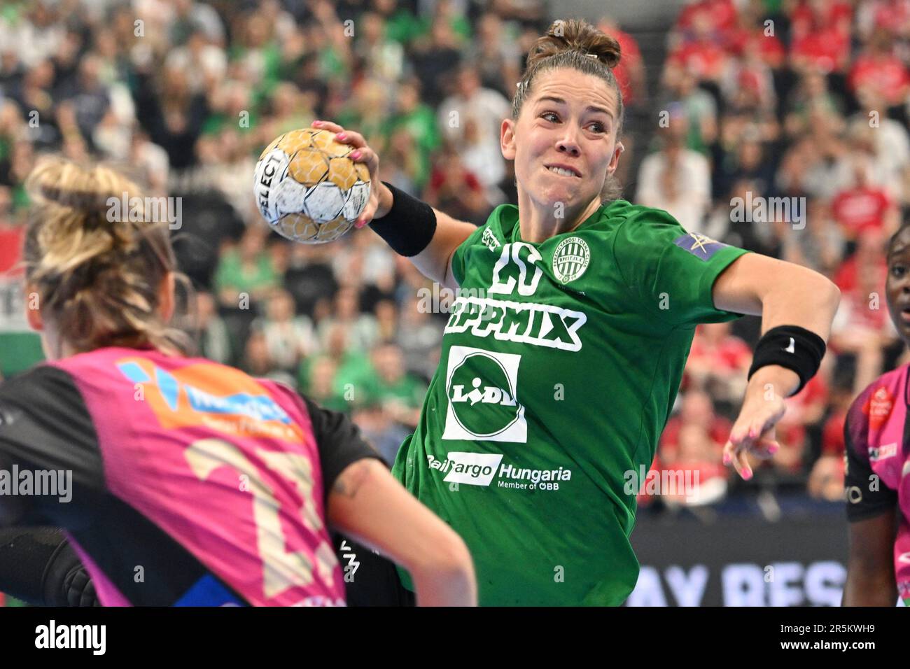 Emily Boelk of FTC in action during during the women's handball ...