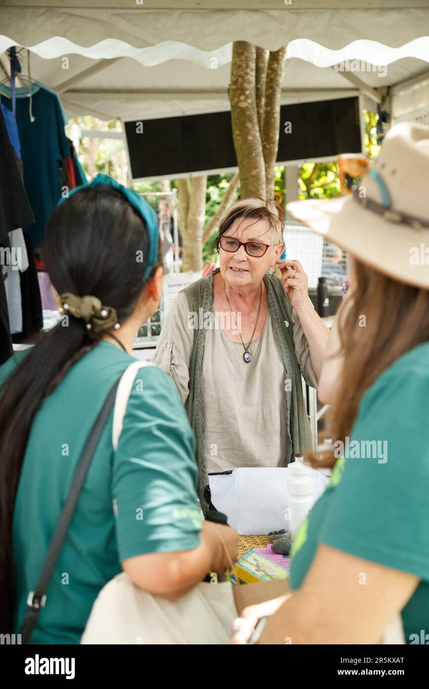 Maree of the Bats & Trees Society of Cairns speaks with members of the ...