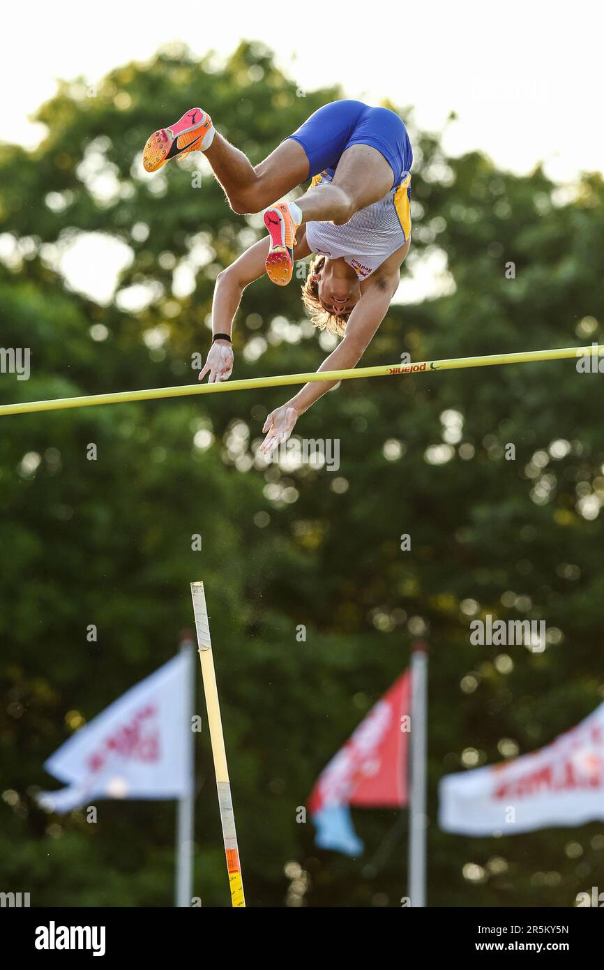 HENGELO - Armand Duplantis in action during the pole vault at the 42nd ...