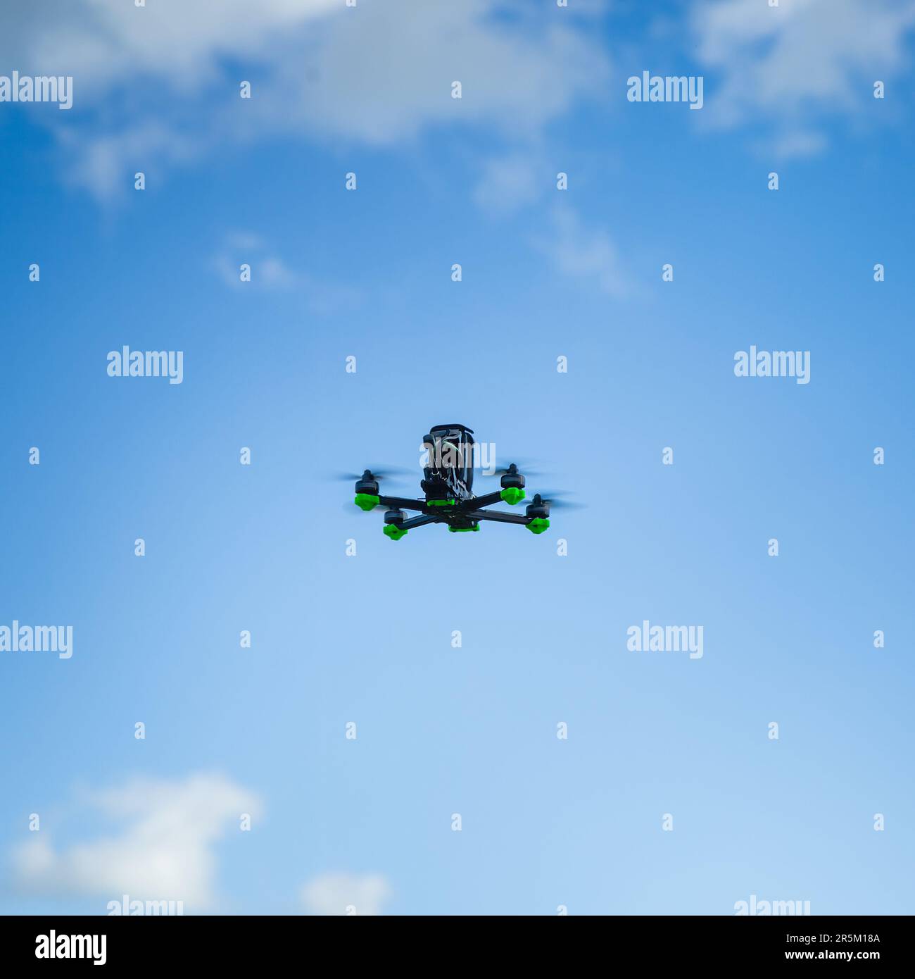 Fpv drone action hi-res stock photography and images - Alamy