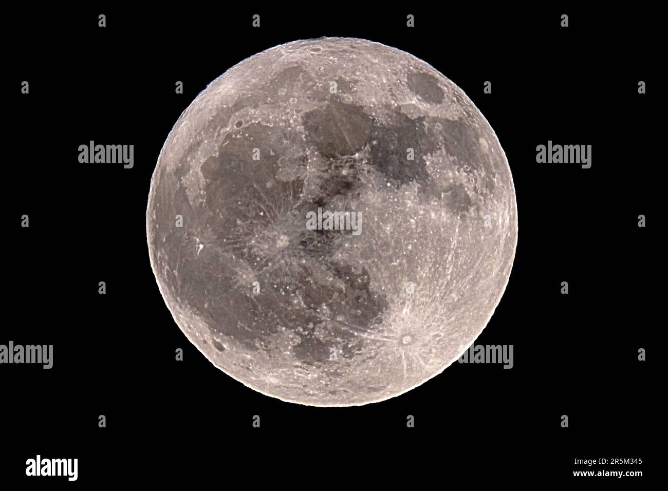 Palm Springs, California, USA. 3rd June, 2023. Full Moon known as the ...