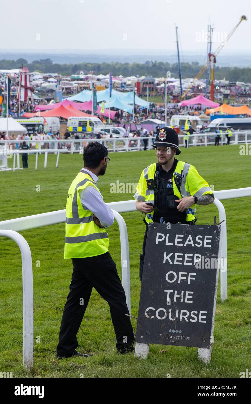 Horse racing safety measures hi-res stock photography and images - Alamy