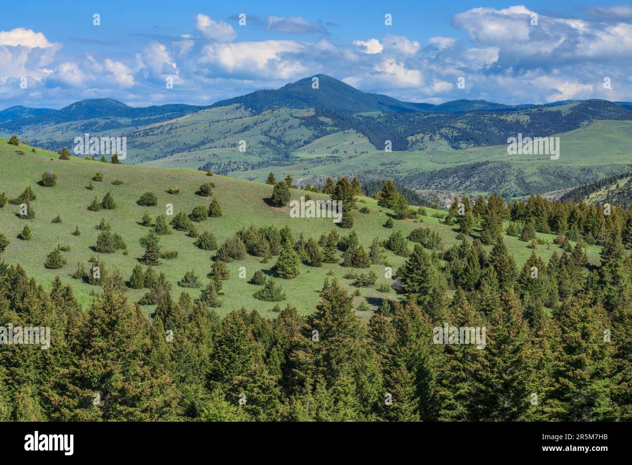 Garnet mountain hi-res stock photography and images - Alamy
