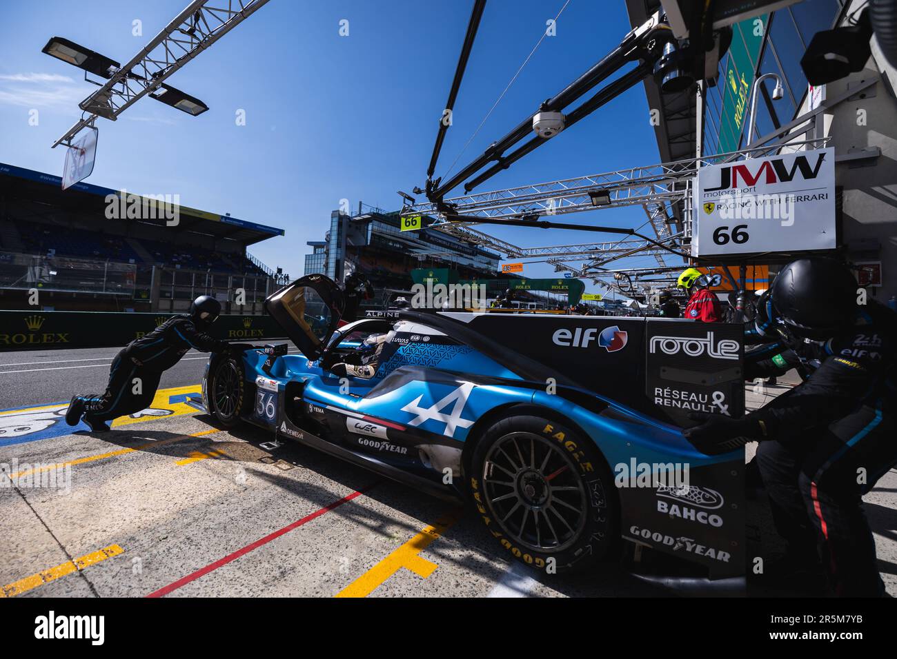 36 VAXIVIERE Matthieu (fra), CANAL Julien (fra), MILESI Charles (fra ...