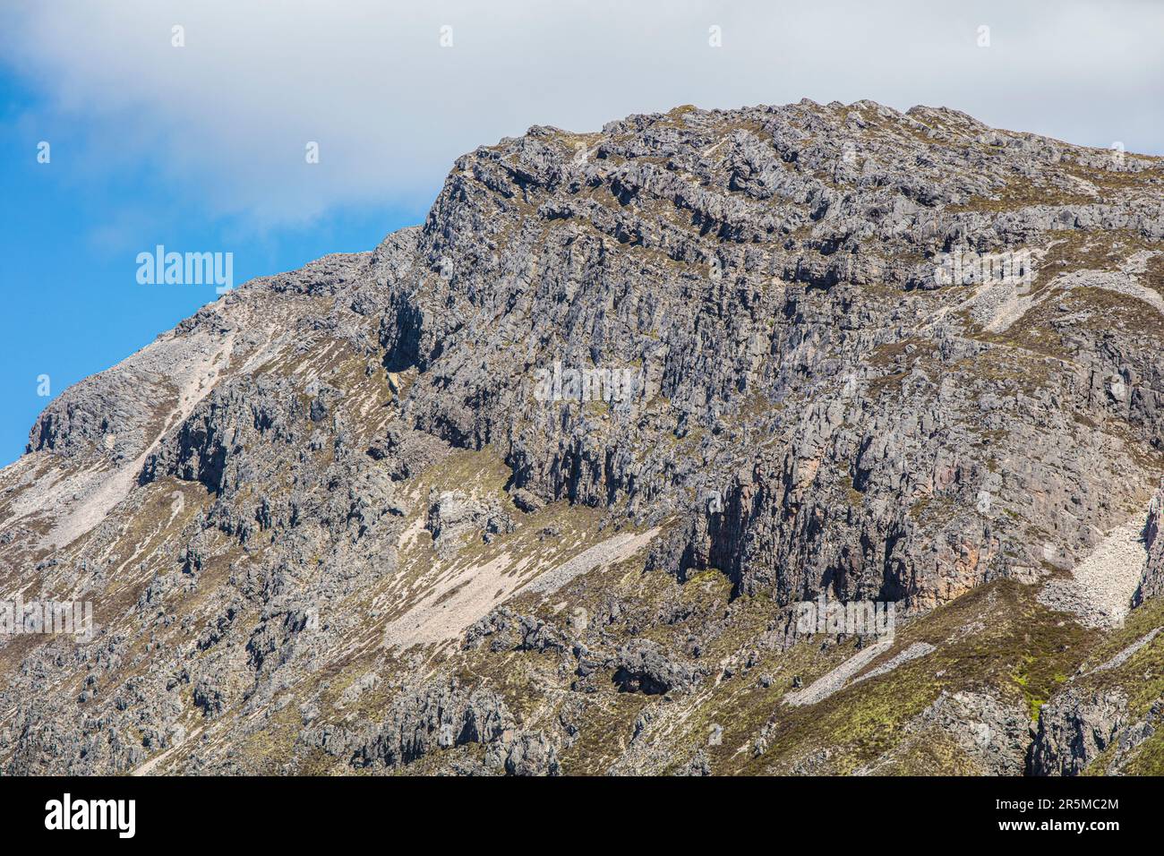 Arkle is a magnificent mountain: a shattered, curving ridge of ...