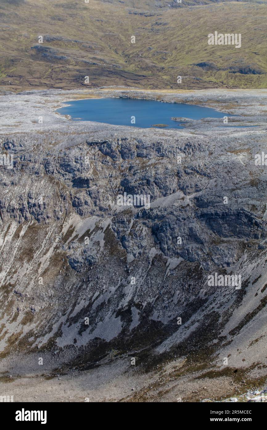 Arkle is a magnificent mountain: a shattered, curving ridge of ...