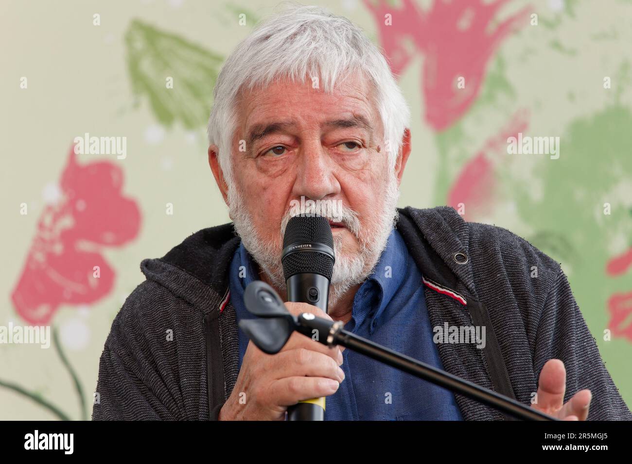 Chilean singer and songwriter Jorge Coulón Larrañaga, founder of the ...