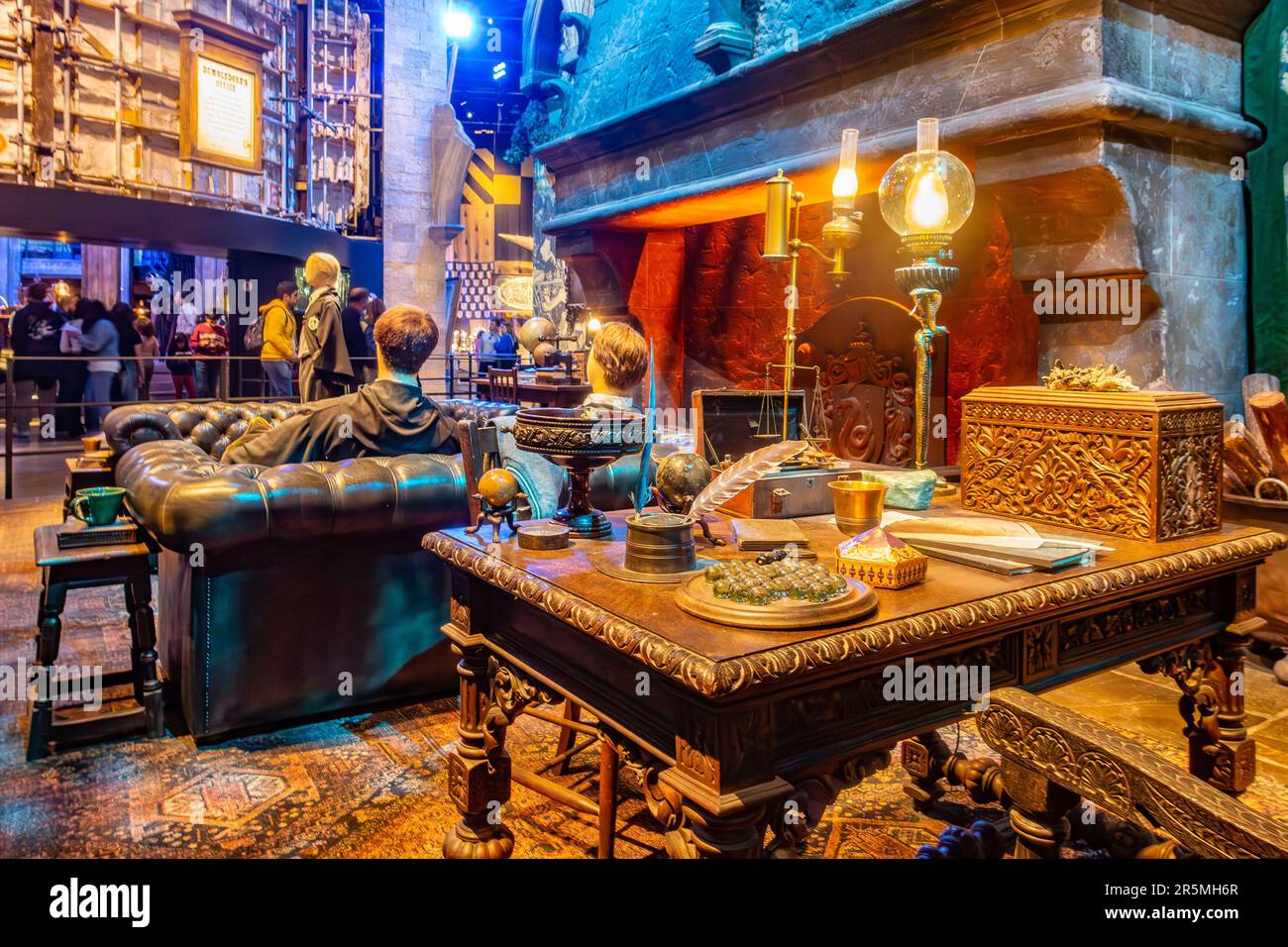 Harry Potter Slytherin Common Room