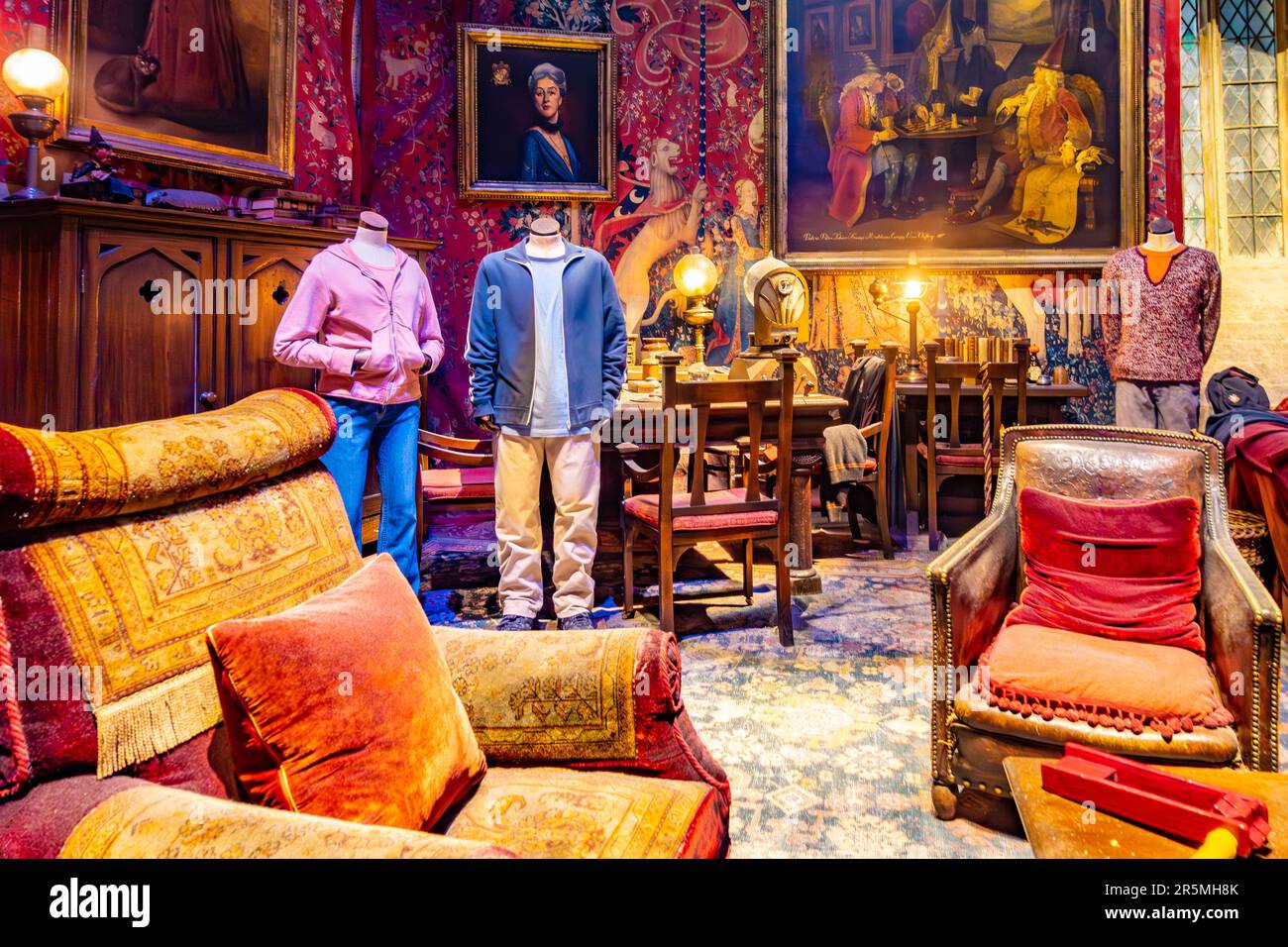 Harry, Hermoine and Ron costumes worn by mannequins in the Gryffindor ...