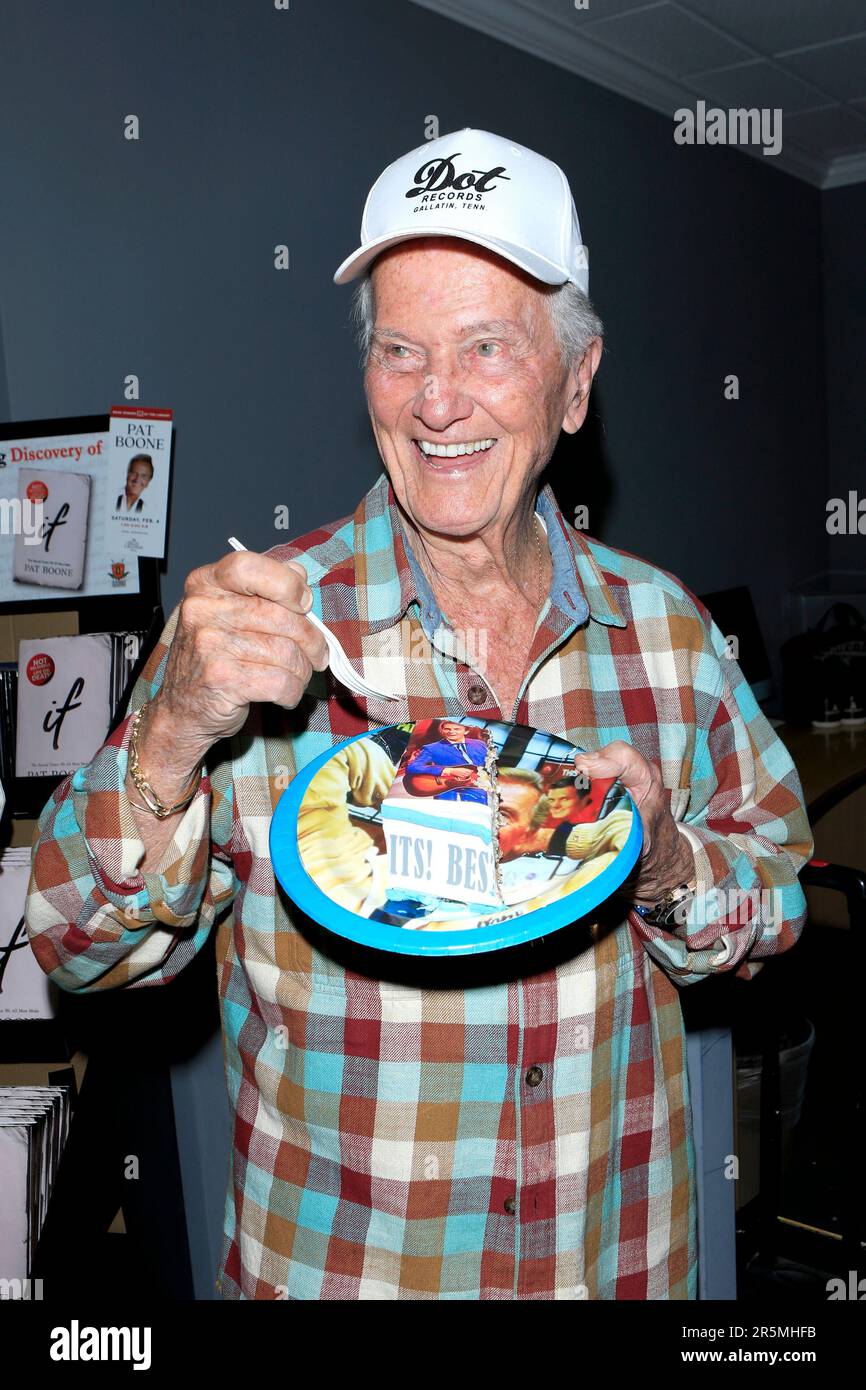 LOS ANGELES - JUN 1: Pat Boone at Pat Boone celebrates his 89th ...
