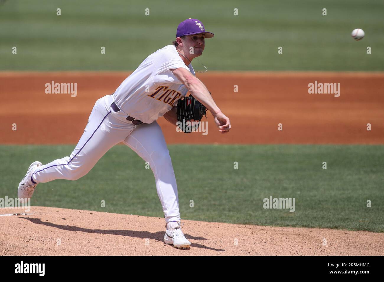Baton Rouge, LA, USA. 4th June, 2023. LSU starting pitcher Ty Floyd (9 ...