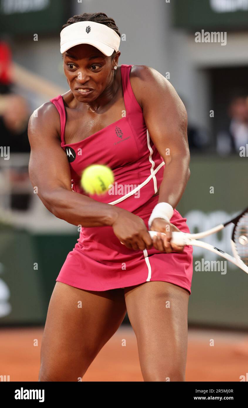 Paris, France. 04th June, 2023. Sloane Stephens of the US plays against ...