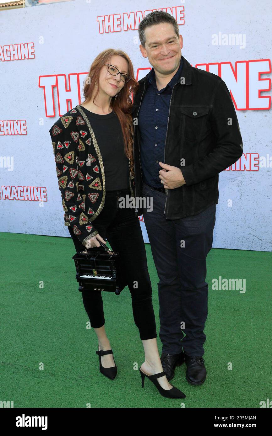 LOS ANGELES - MAY 25: Jennifer May Nickel, J P Nickel at The Machine ...
