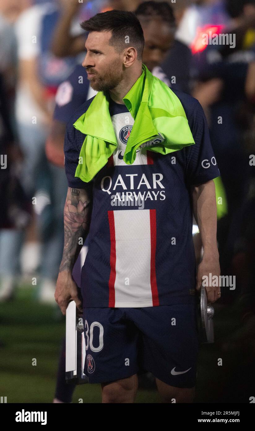 Lionel messi 2023 psg hi-res stock photography and images - Alamy