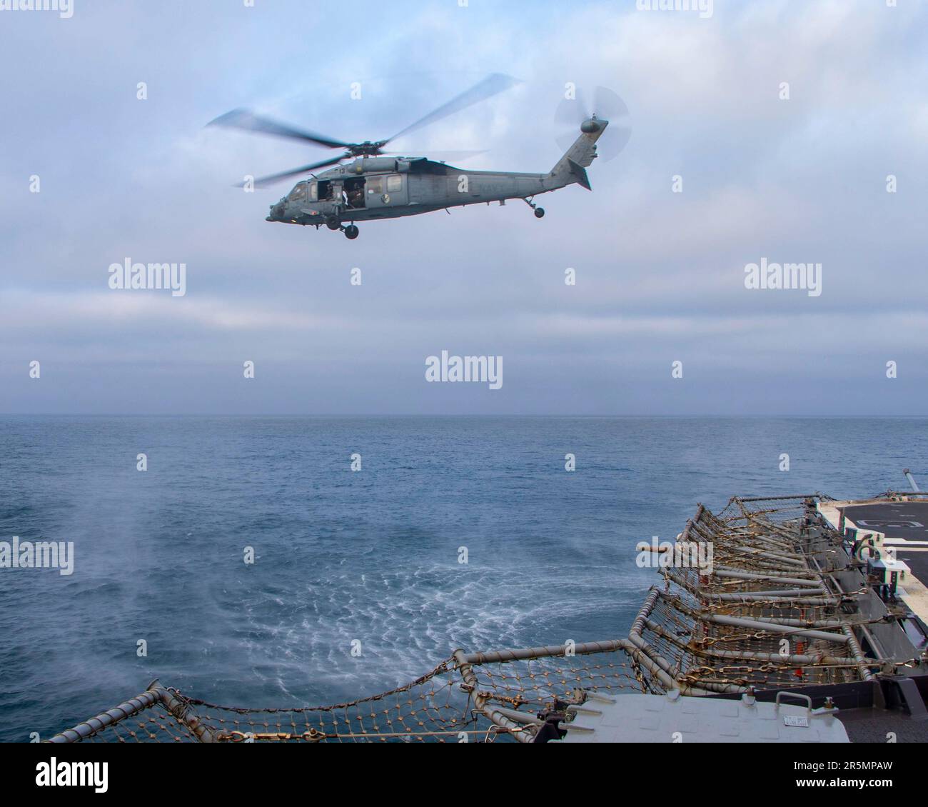 230423-N-EU502-3223 PACIFIC OCEAN (April 23, 2023) - An MH-60R Sea Hawk ...