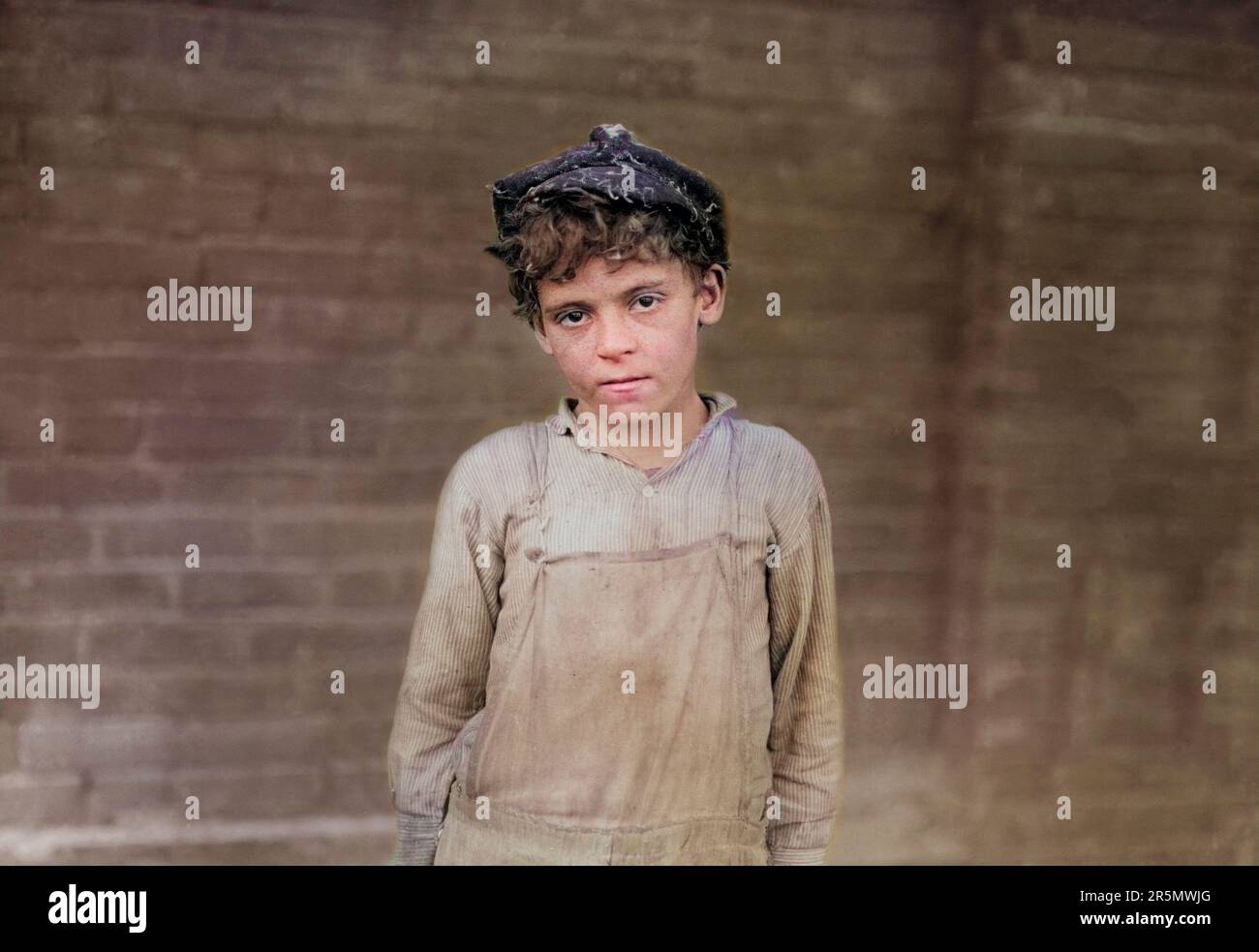 Cotton mill 20th century hi-res stock photography and images - Alamy