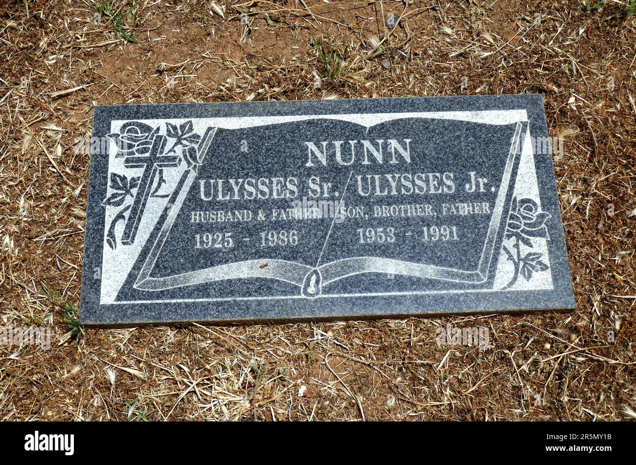 Los Angeles, California, USA 3rd June 2023 Singer Bobby Nunn Grave in ...