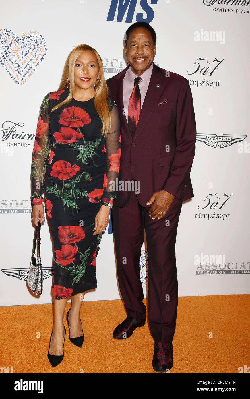 LOS ANGELES, CALIFORNIA - JUNE 02: (L-R) Tonya Winfield and Dave ...