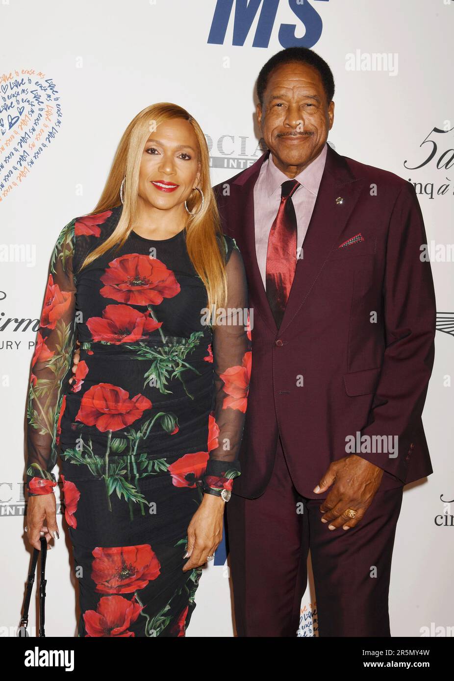 LOS ANGELES, CALIFORNIA - JUNE 02: (L-R) Tonya Winfield and Dave ...
