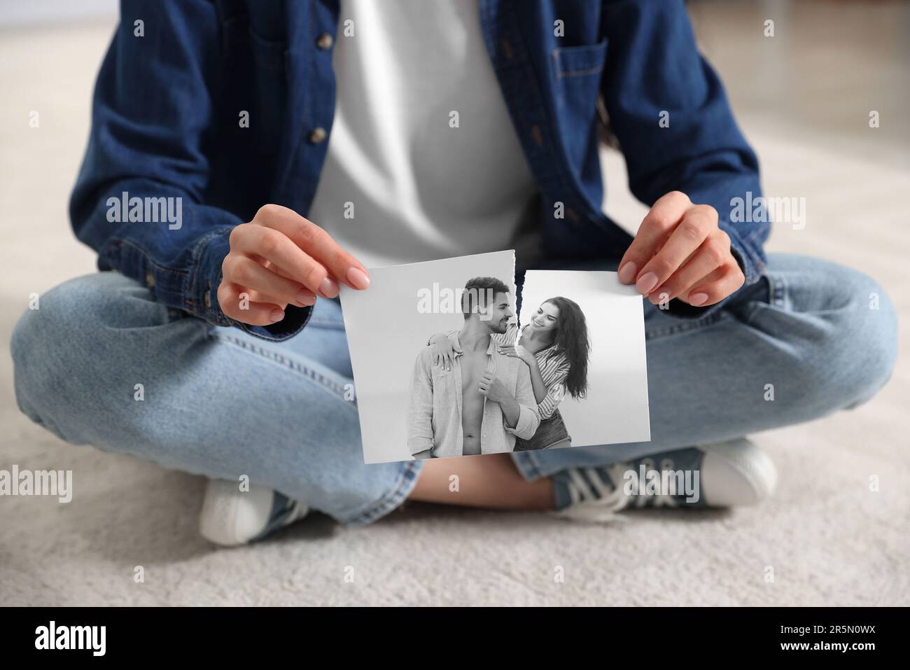 Torn family photo hi-res stock photography and images - Alamy