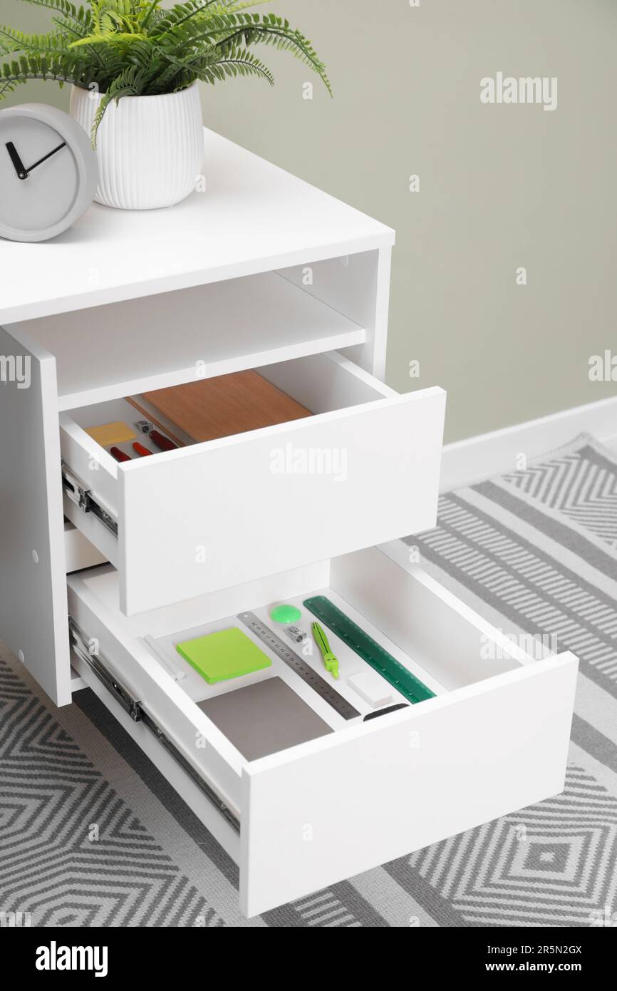 Open drawer sketch hi-res stock photography and images - Alamy
