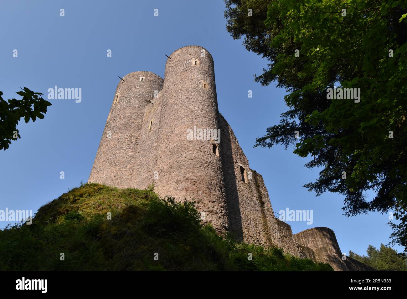 The medieval Spornburg Frauenburg in the Birkenfeld district in the ...