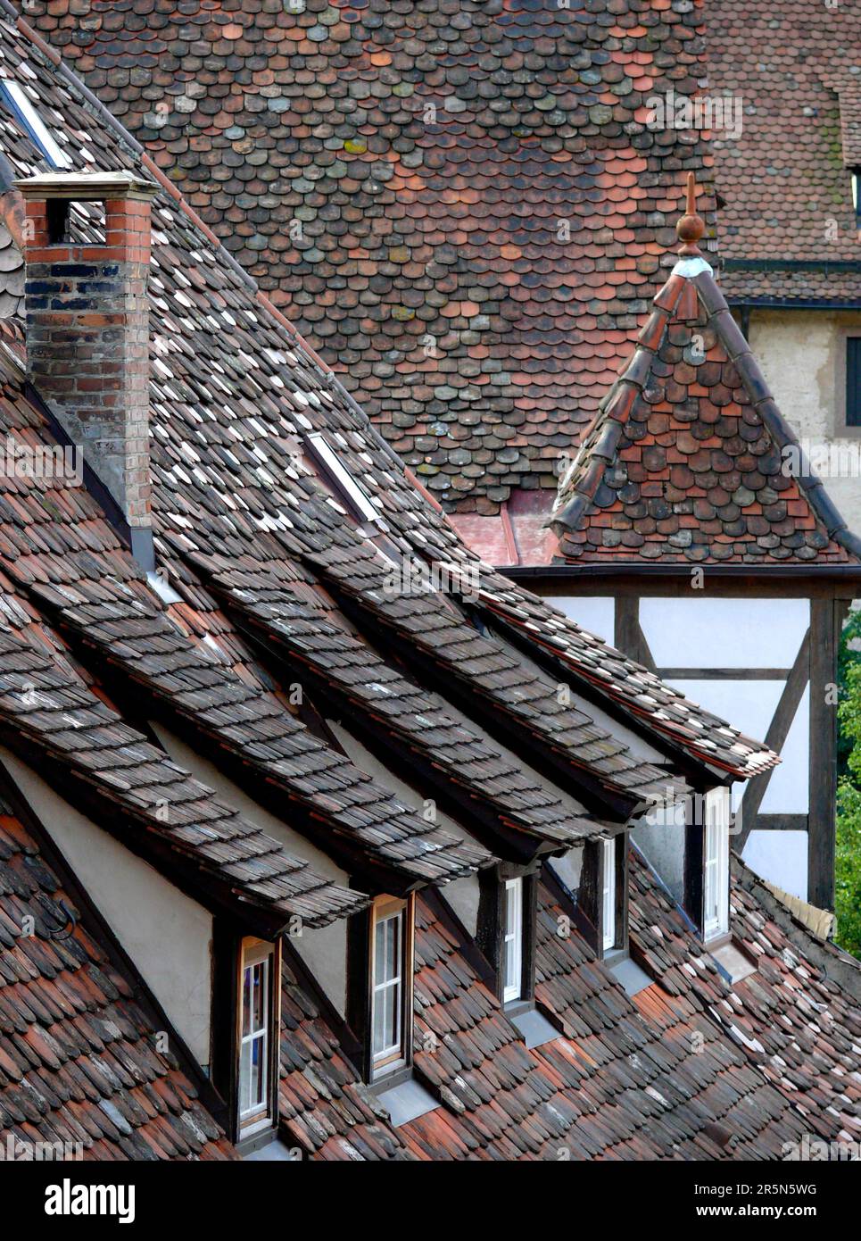 Gothic dormers hi-res stock photography and images - Alamy