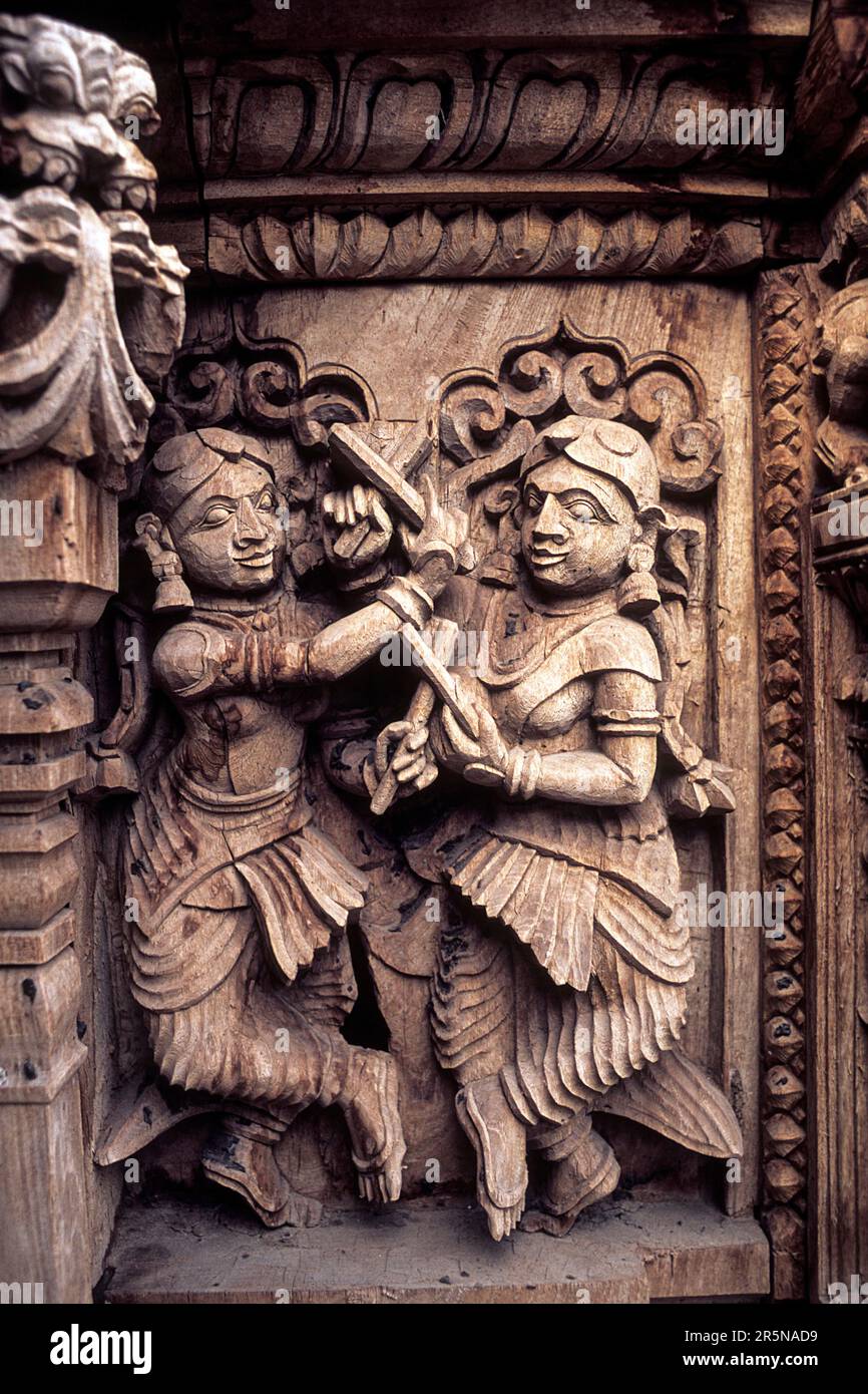 Kolattam stick dance, 17th century wooden carvings in Meenakshi ...