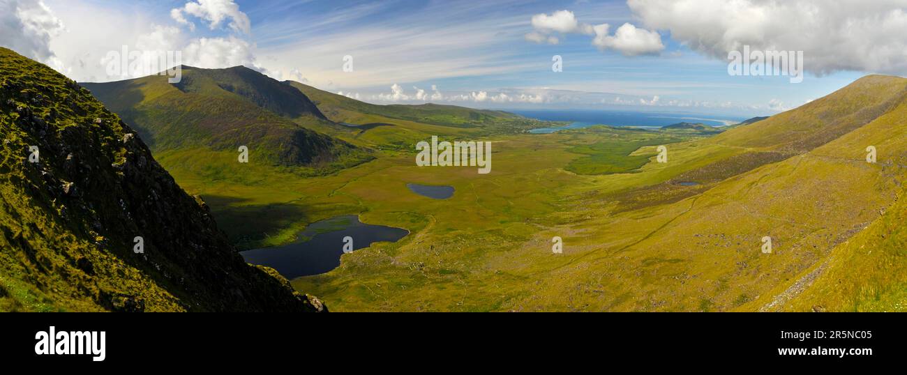 Connor Pass, Dingle Peninsula, County Kerry, Ireland Stock Photo - Alamy