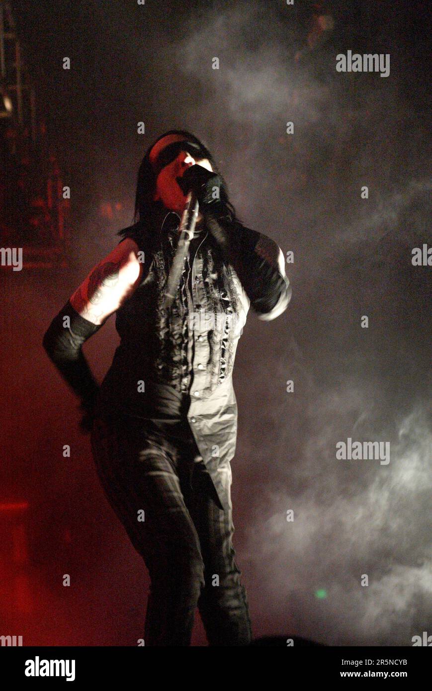 Showbiz manson hi-res stock photography and images - Alamy