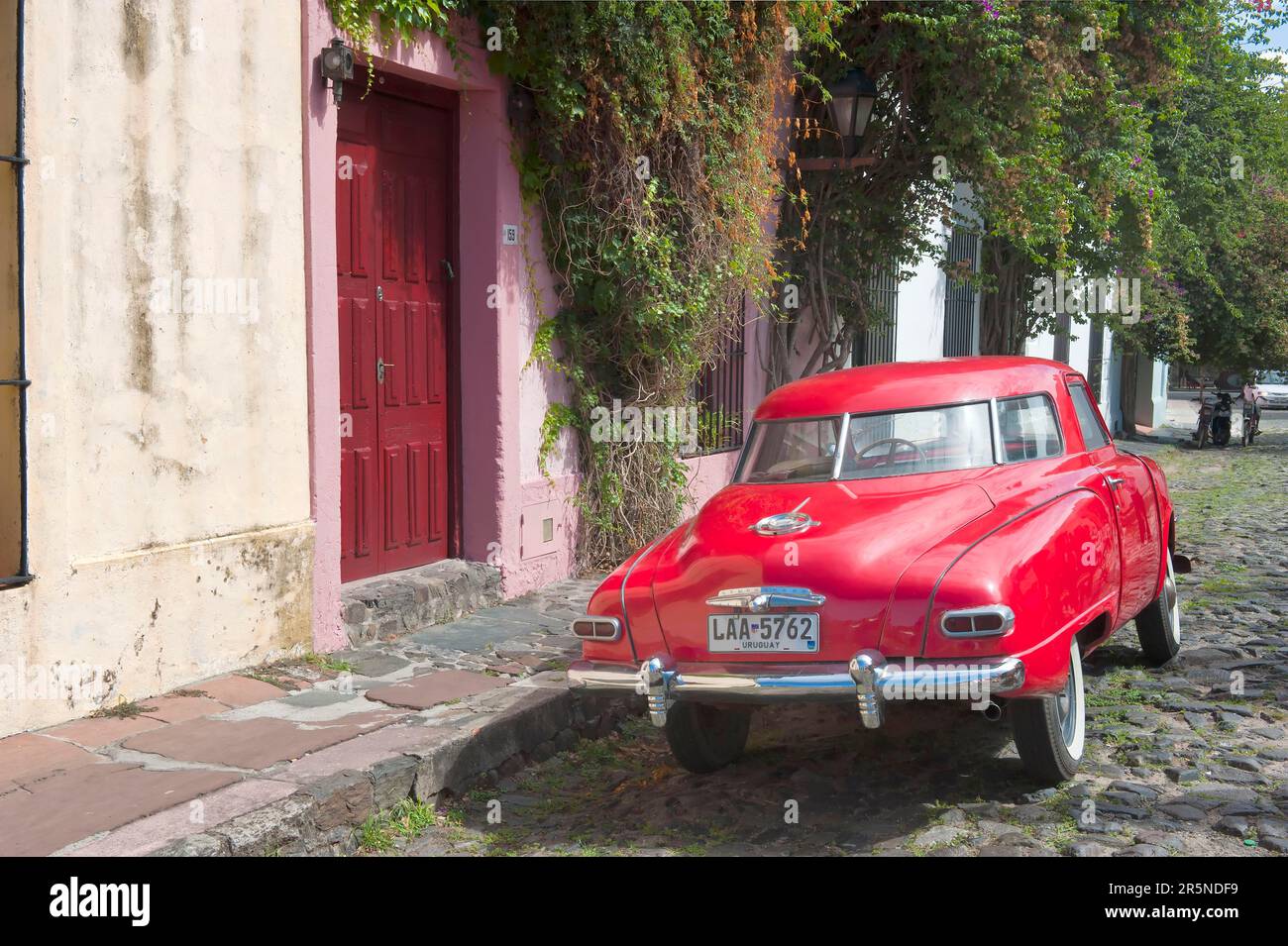 Vintage car in front of the house, classic car, Colonia del Sacramento ...