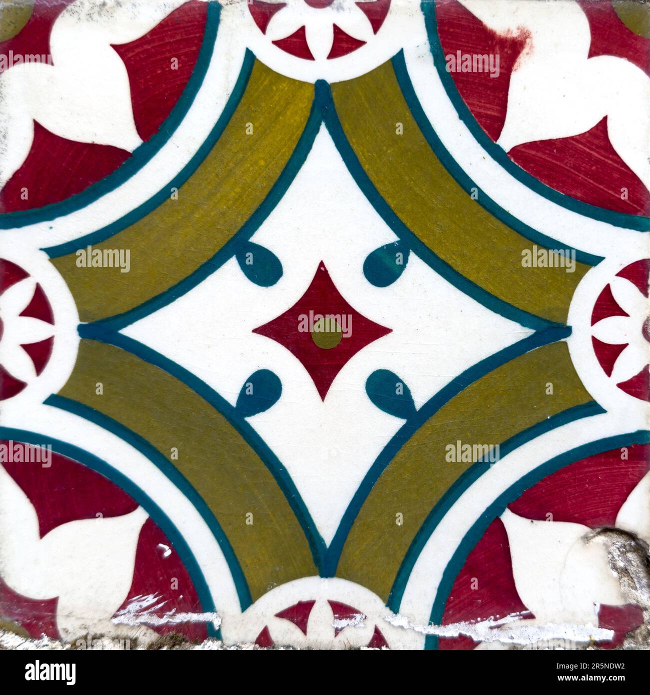 Beautiful ornamental tilework hi-res stock photography and images - Alamy