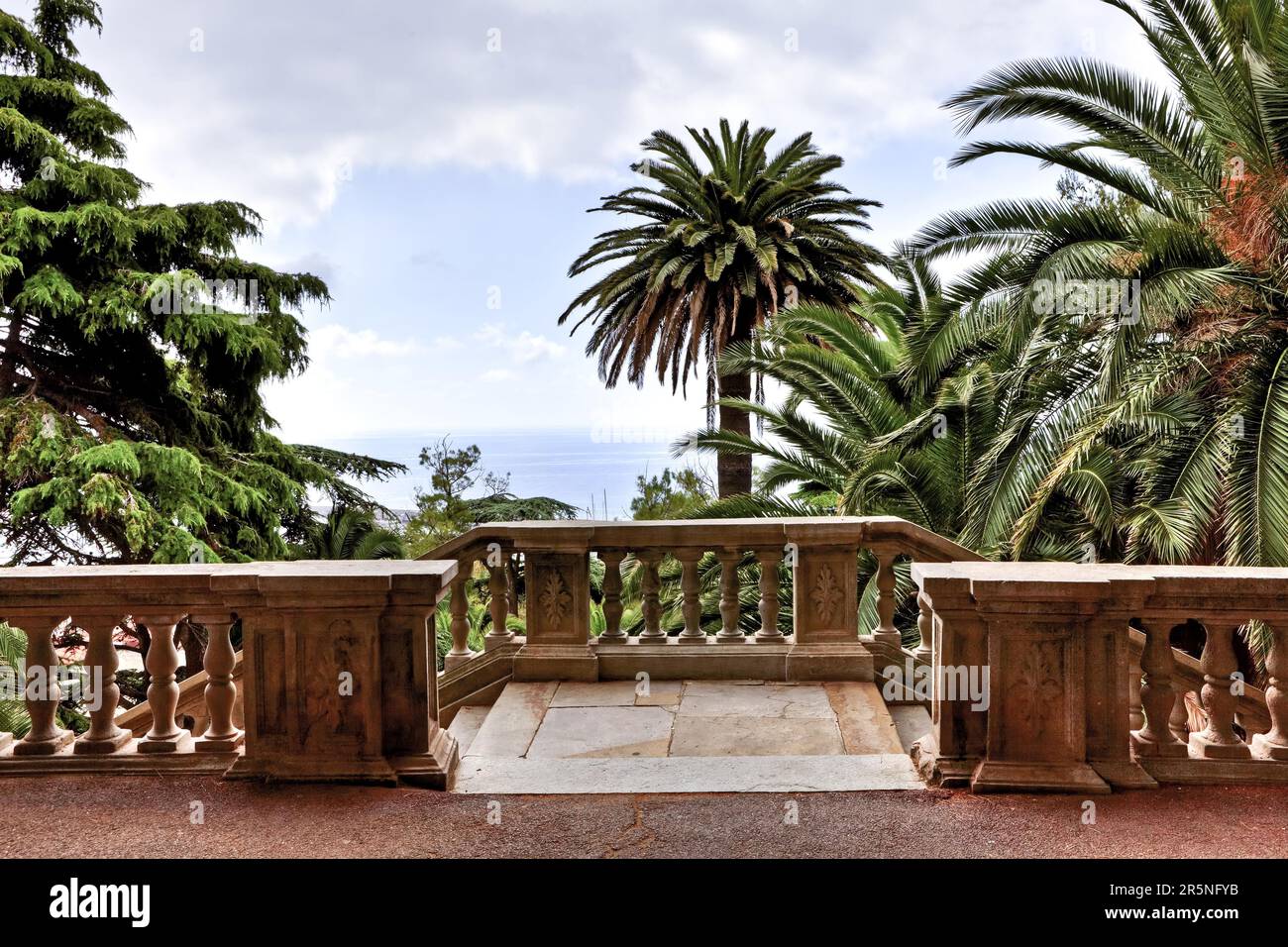 Balustrade, Park with palm trees, San Remo, Italian Riviera, Imperia ...
