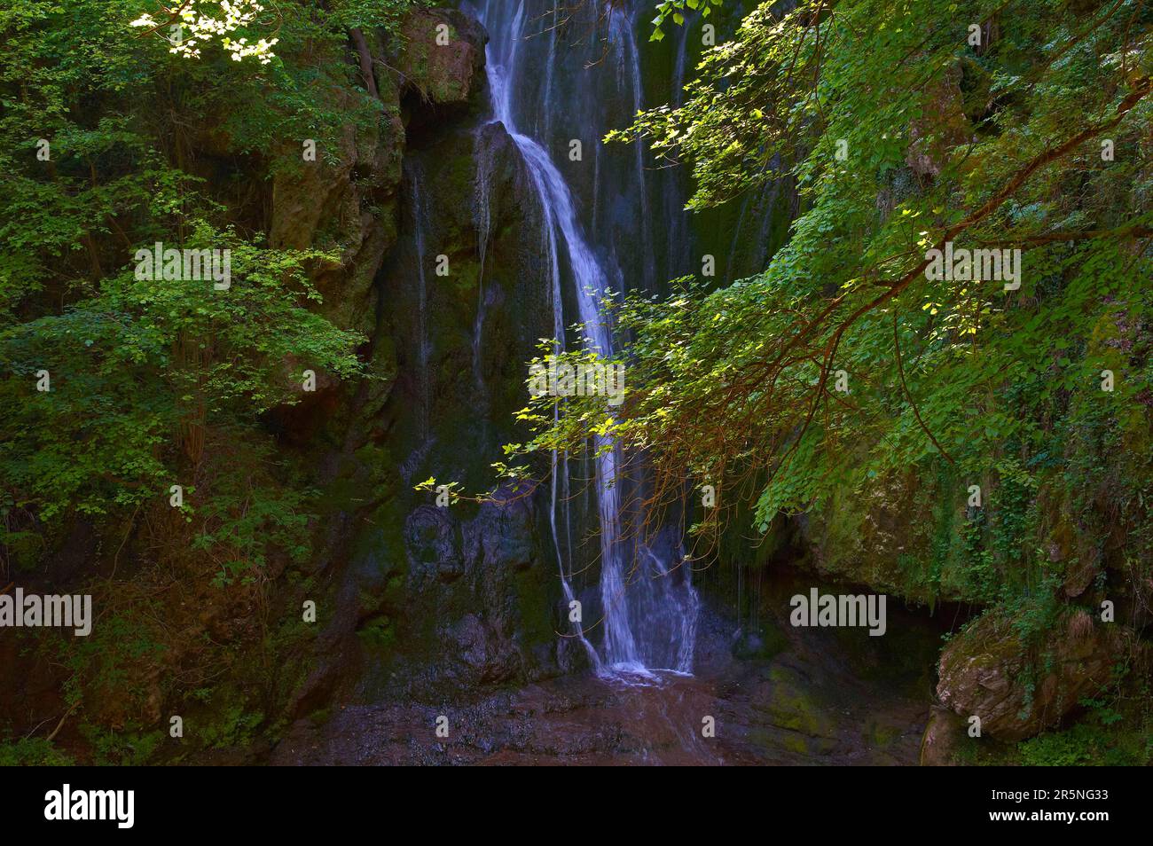 Waterfall, Autoire, Lot Department, Midi-Pyrenees, France Stock Photo ...