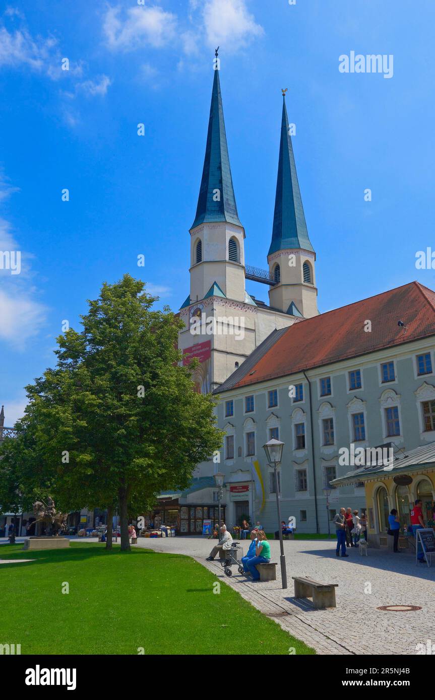 Altoetting, Collegiate Church of St. Philip and St. James ...