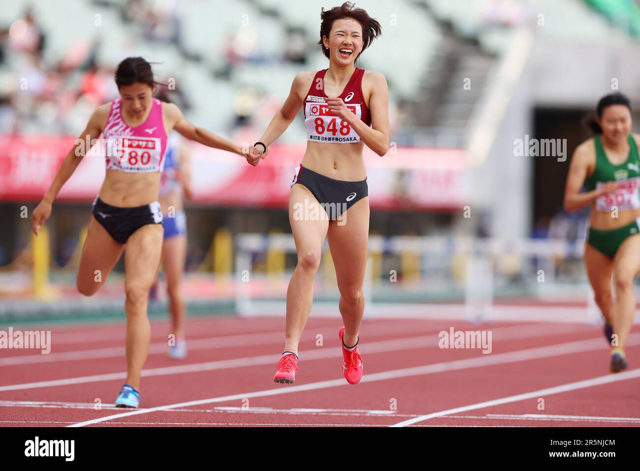 Ami yamamoto hi-res stock photography and images - Alamy