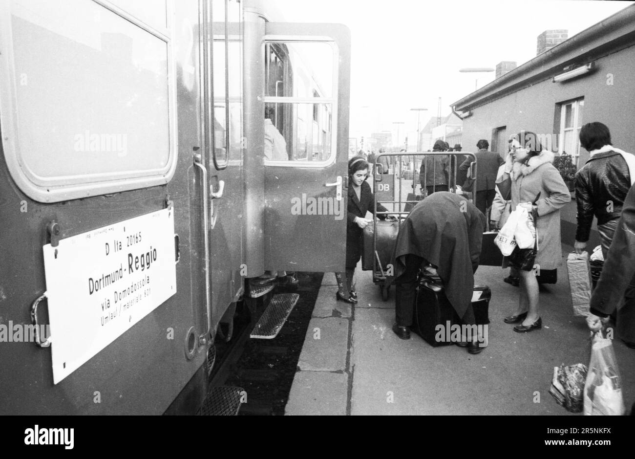 Personalities from politics, business and culture from the years 1965 ...