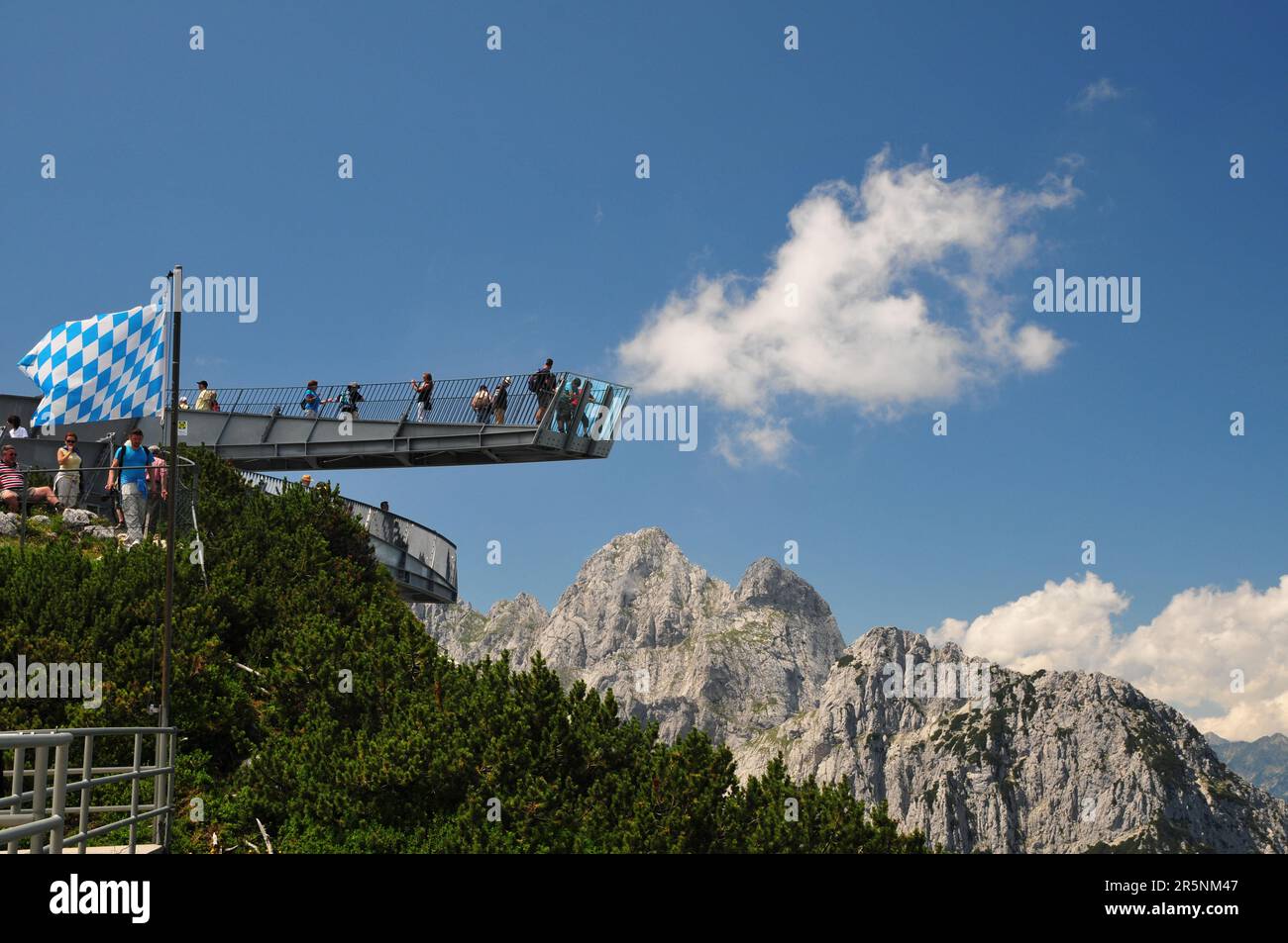 Alpspix viewing platform, Alpspitze, Garmisch-Partenkirchen, Bavaria ...