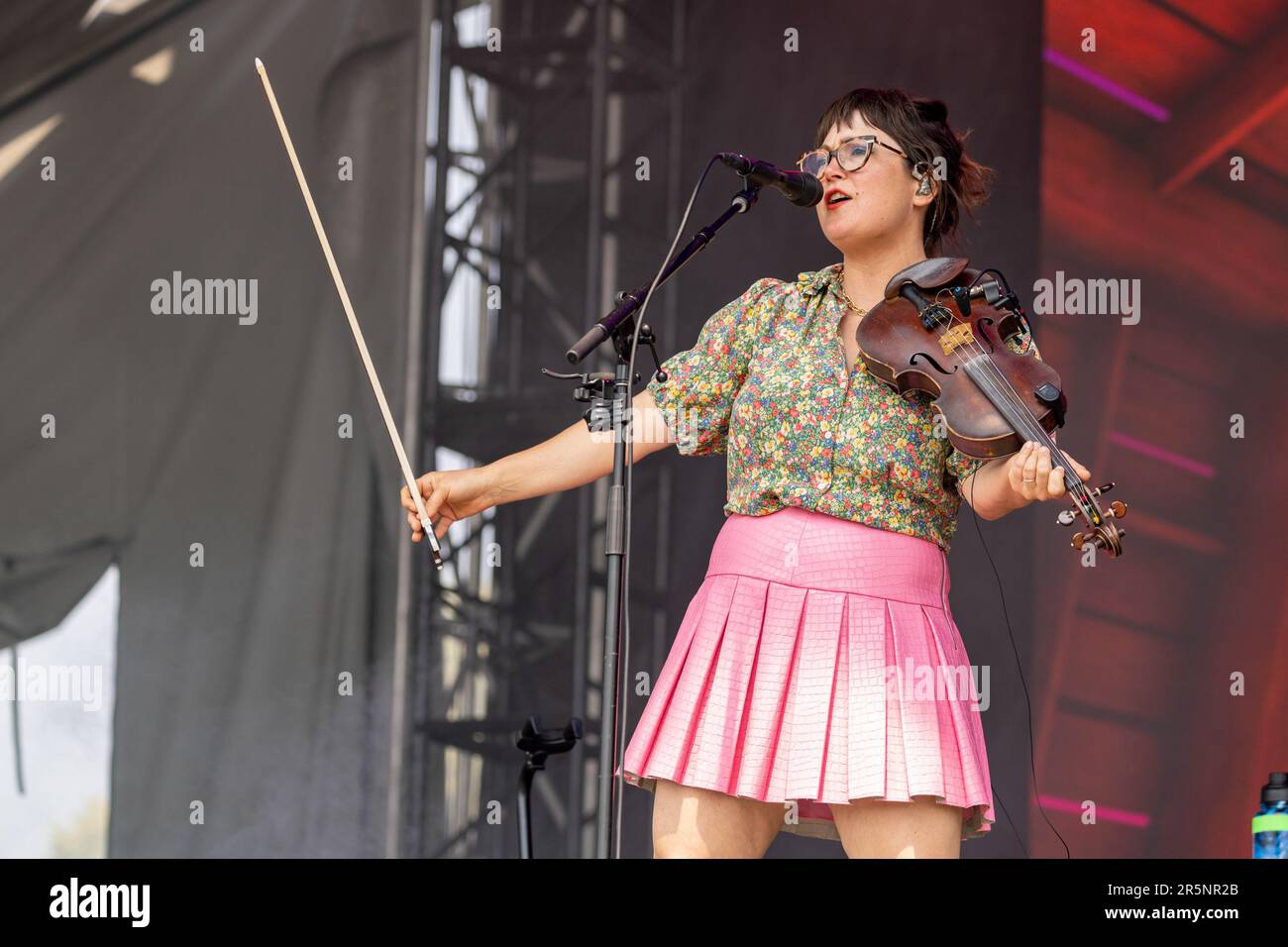 Sara watkins hi-res stock photography and images - Alamy