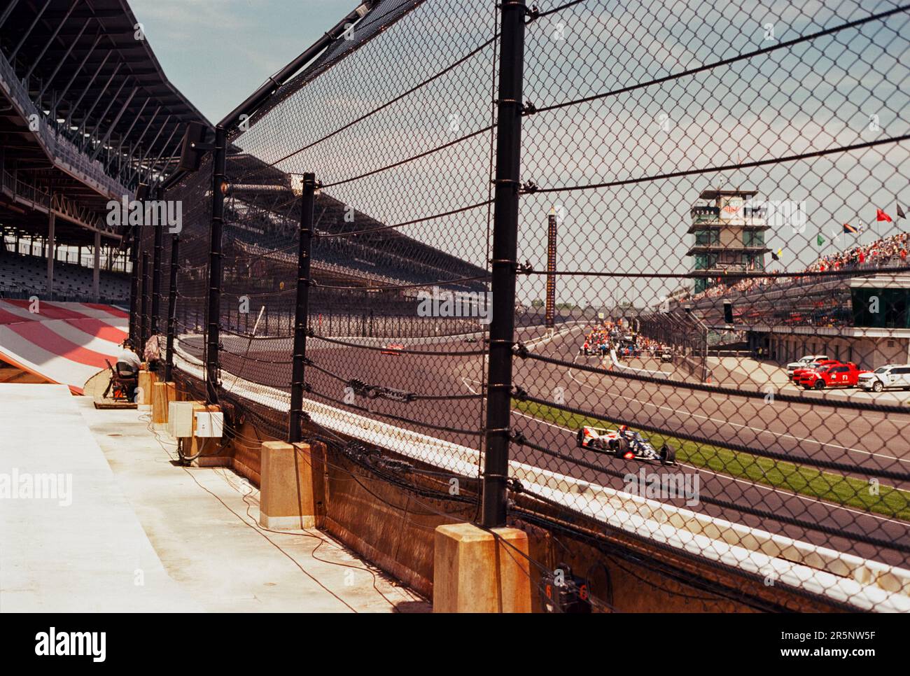 INDIANAPOLIS, INDIANA, UNITED STATES - 2023/05/22: Racers roar into ...