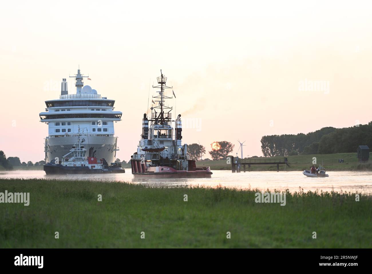 Silver nova cruise hi-res stock photography and images - Alamy